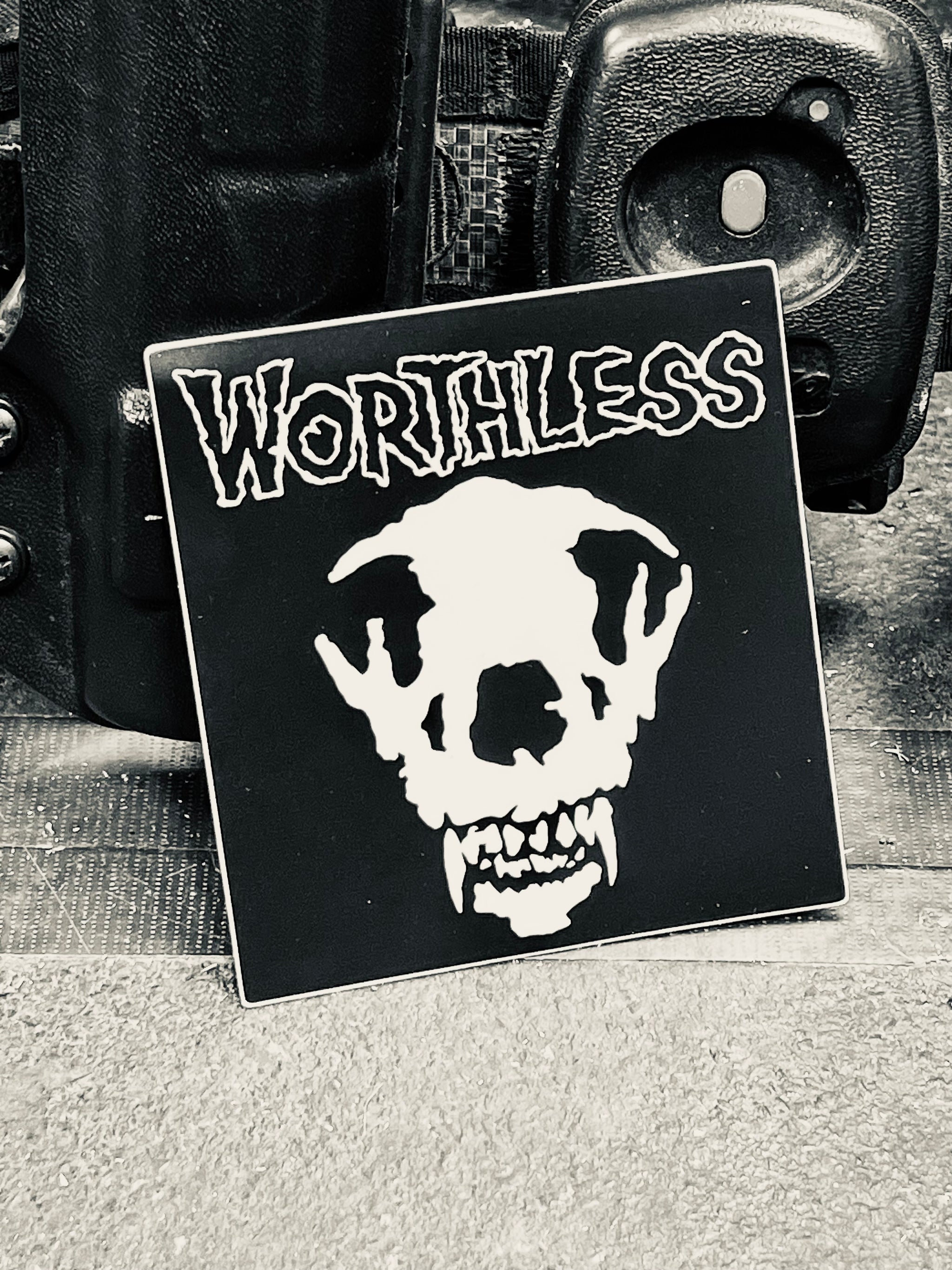 ALL PRODUCTS – Worthless Handler